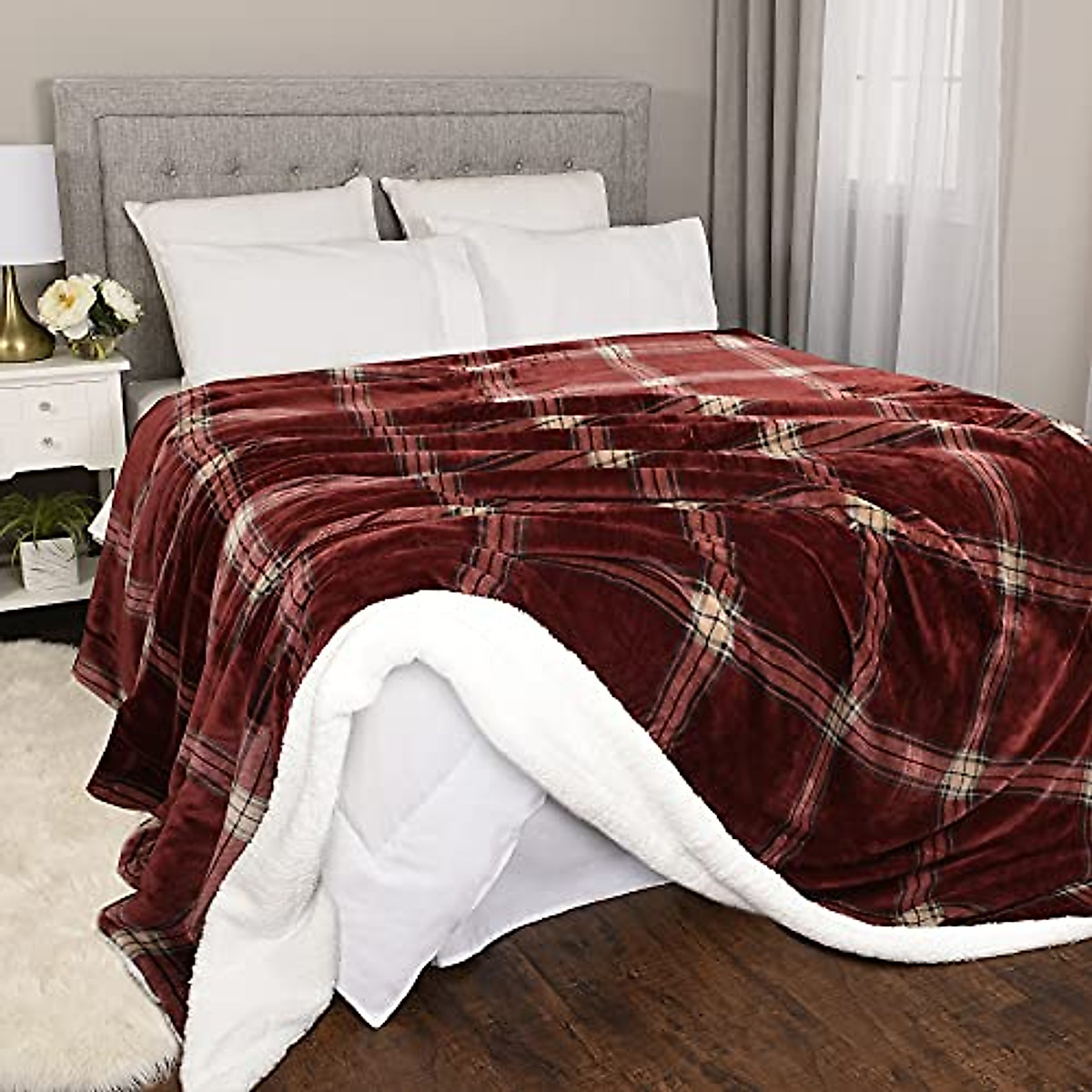 Life Comfort Plush Polyester Blanket 90”x90” Super Soft All Season Premium Luxury Ultimate Sherpa Throw for Bed or Couch, Red Plaid
