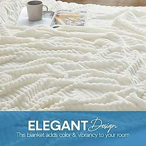 Nestl Soft King Size Blanket – Cozy Bed Blankets King Size, Warm King Blanket, Lightweight King Size Blankets for Bed, Cut Plush Fleece Blanket King Size, White King Size Fuzzy Blanket 108 x 90 Inches