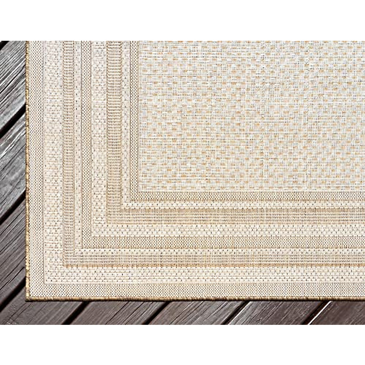 Unique Loom Outdoor Border Collection Area Rug - Multi Border (7' 1" x 10' Rectangle, Tan/ Light Brown)