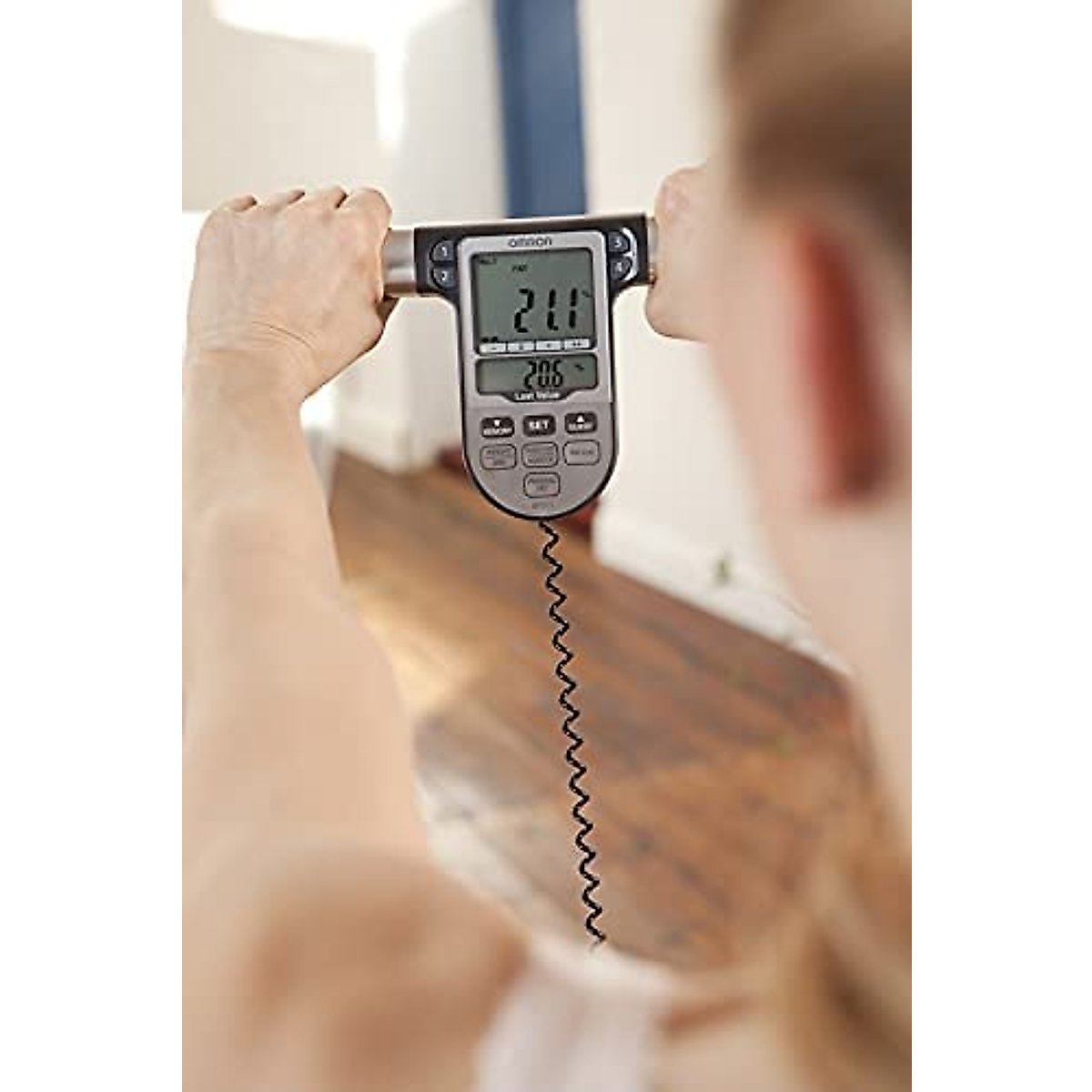 OMRON BF511 Clinically Validated Full Body Composition Monitor with 8 high-Precision sensors for Hand-to-Foot Measurement - Blue