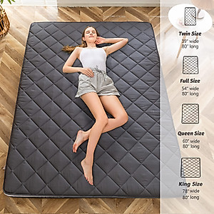 MAXYOYO Japanese Floor Futon Mattress Full Size, Floor Couch for Adults Roll Up Folding Floor Bed Portable Mattress Foam Mattress Queen, Diamond Patterned Japanese Futon Bed, Dark Grey