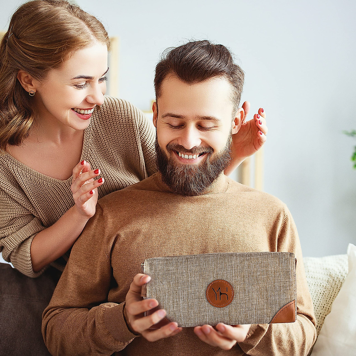 Yard House Mens Bath and Body Gift Set - Musk and Blonde Woods - Luxury Fathers Day Gifts From Daughter, Wife, Son For Dad, Husband - Relaxing Spa Kit for Him in Toiletry Bag w. Full Size Items