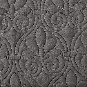 Madison Park Quebec Split Corner Quilted Bedspread Classic Traditional Design All Season, Lightweight, Bedding Set, Matching Shams, Queen(60" x80+24D), Damask Quilted Dark Grey 3 Piece
