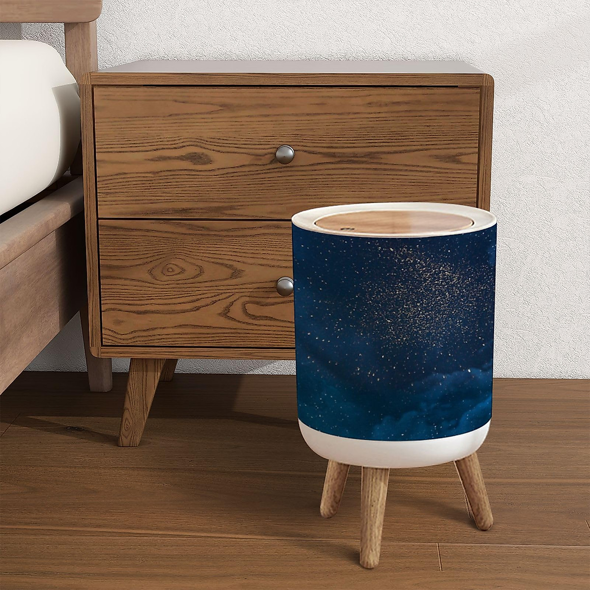 PHAIBHKERP Trash Can with Lid Night Sky Stars Garbage Can Round Waste Bin Press Cover Dog Proof Wastebasket for Kitchen Bathroom Living Room Nursery 1.8gal, ljt