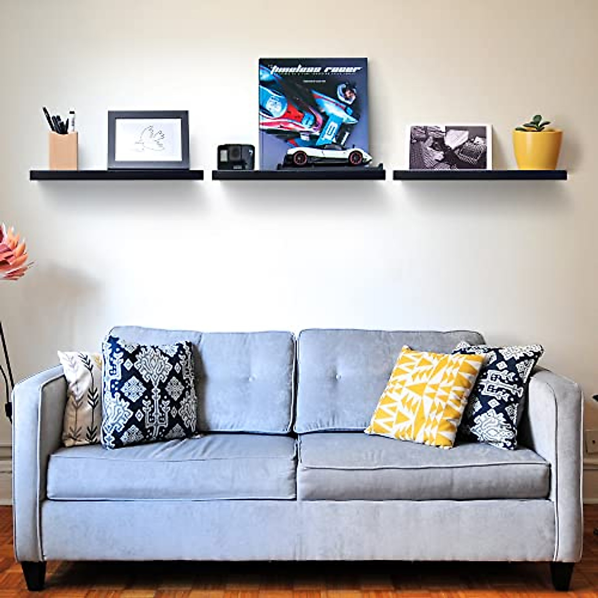 Floating Shelves, Black Wood Wall Mounted Shelves with Invisible Brackets for Bedroom Living Room Bathroom Kitchen, Shelves for Wall Decor Storage Set of 3