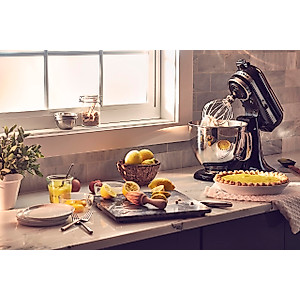 KitchenAid KSM150PSOB Artisan Series 5-Qt. Stand Mixer with Pouring Shield - Onyx Black