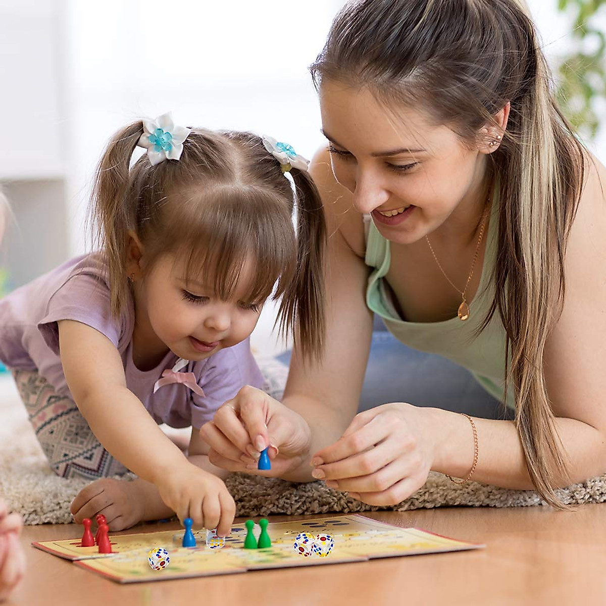 ArtCreativity 6-Sided Transparent Dice Set of 12, Oversized 1 Inch Clear Dice with Colored Dots, Fun Six-Sided Gaming Dice for Farkle, Ten Thousand, Cho-Han and Other Dice Games