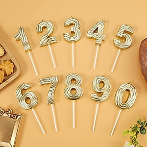 2.8inch Birthday Number Candle, 3D Candle Cake Topper Cake Numeral Candles Number Candles for Birthday, Wedding, Anniversary Parties, Celebration (Gold, 2)