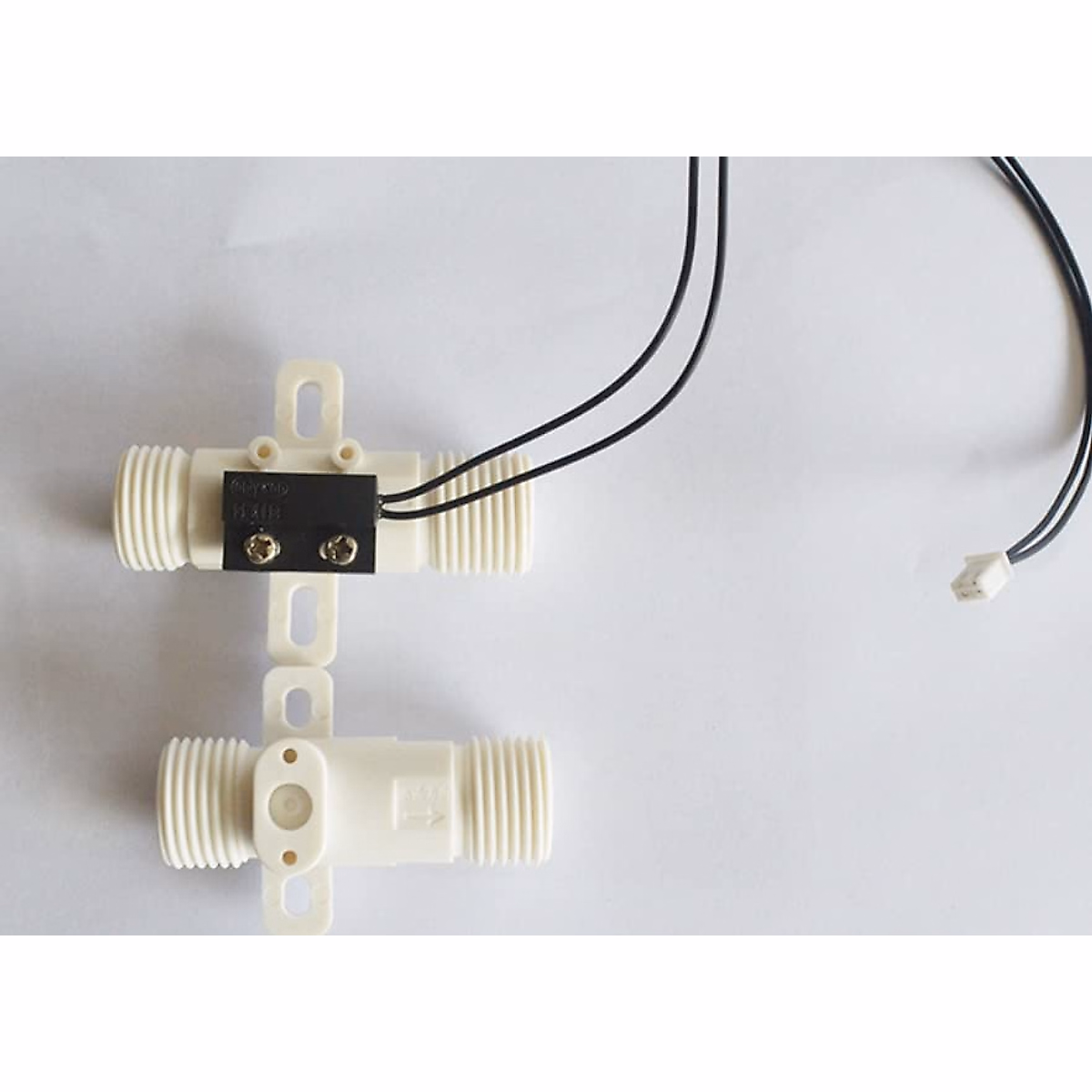 ERSIQI Flow switch Water flow sensor switch for tankless Water Heater hot tub water Pool bathtub Sundance Spa Magnetic water flow switch G1/2 Water Flo control Sensor switch