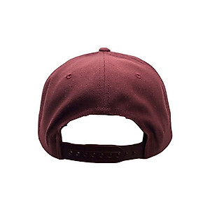 The World Of Hats Gorra Grossera Burgandy Snapback Yupoong
