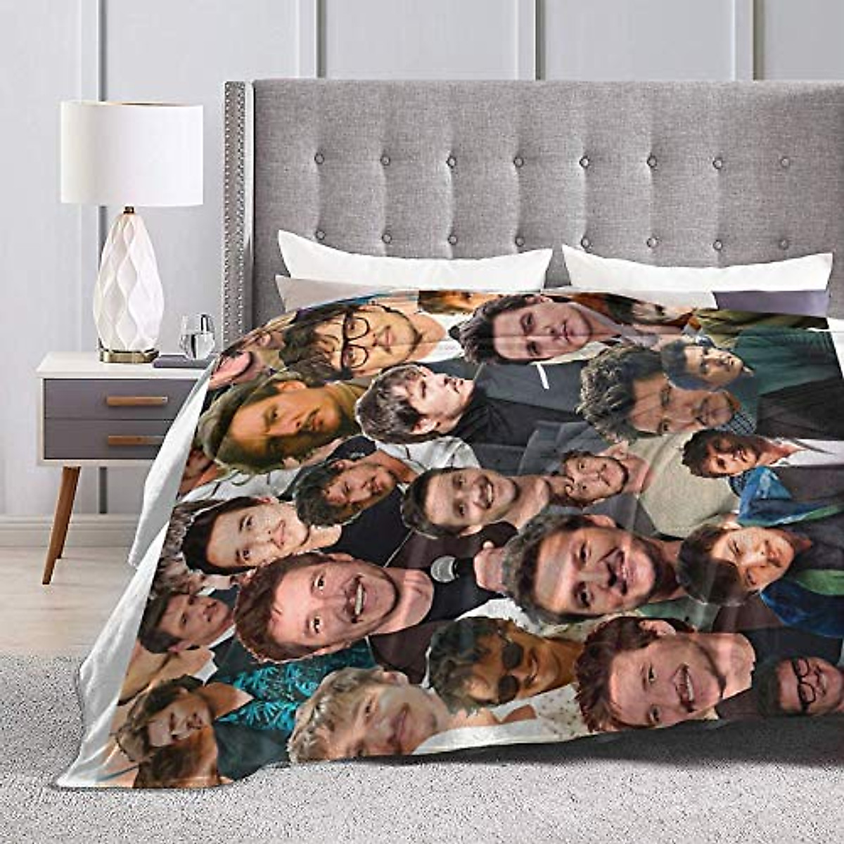 Pedro Pascal Photo Collage Soft and Comfortable Warm Fleece Blanket for Sofa,Office Bed car Camp Couch Cozy Plush Throw Blankets Beach Blankets (50"x40")