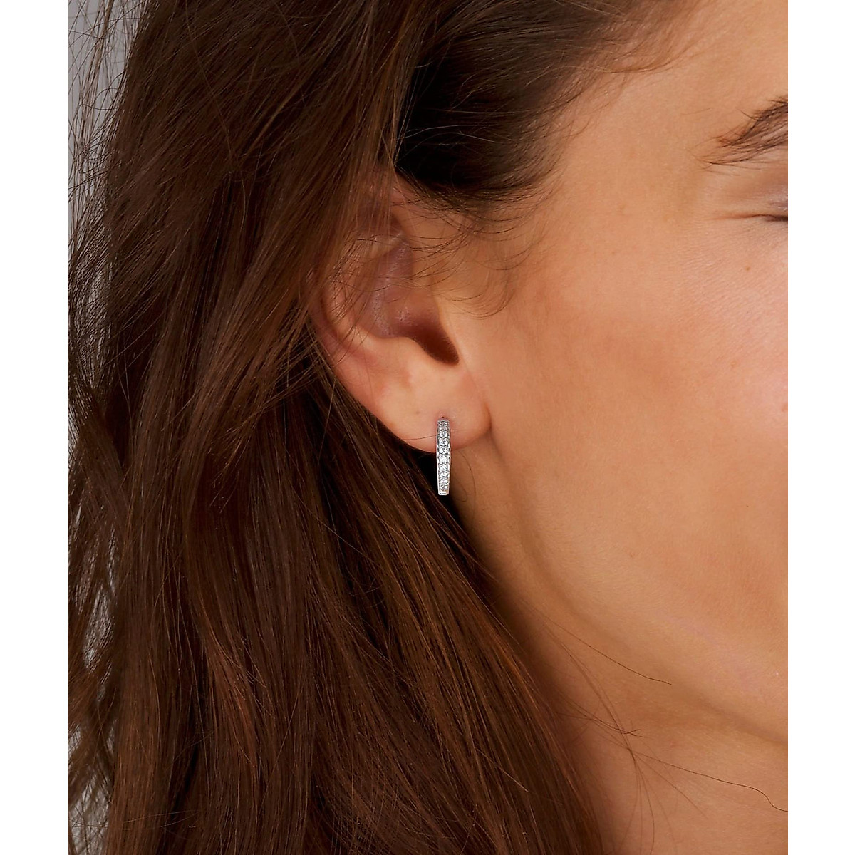 YL Hoop Earrings 925 Sterling Silver 18K White Gold Plated Halo Round Huggie Earring Cubic Zirconia Jewelry