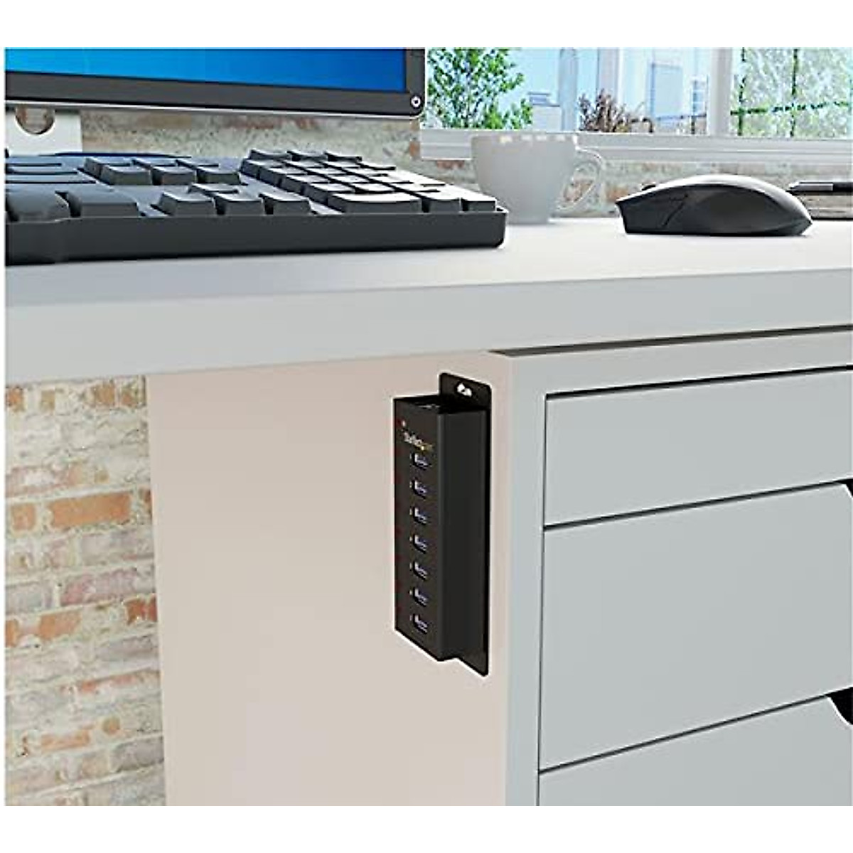 StarTech.com 7 Port USB 3.0 Hub (5 Gbps) - Metal Enclosure - Desktop or Wall Mountable - Rugged & industrial Powered USB Expander and Splitter Hub (ST7300U3M)