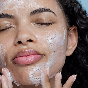 Obagi CLENZIderm M.D. Daily Care Foaming Acne Cleanser – Acne Treatment with 2% Salicylic Acid (BHA) – 4 oz