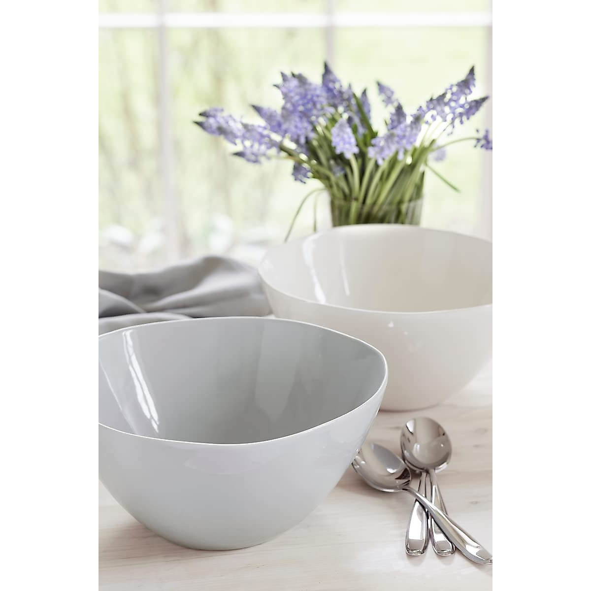 Portmeirion Sophie Conran Arbor Slotted Salad Spoon | 10-Inch | Made of Stainless Steel | Flatware Slotted Utensil | Serving Spoon for Party, Banquet, or Buffet | Kitchen Basics | Dishwasher Safe