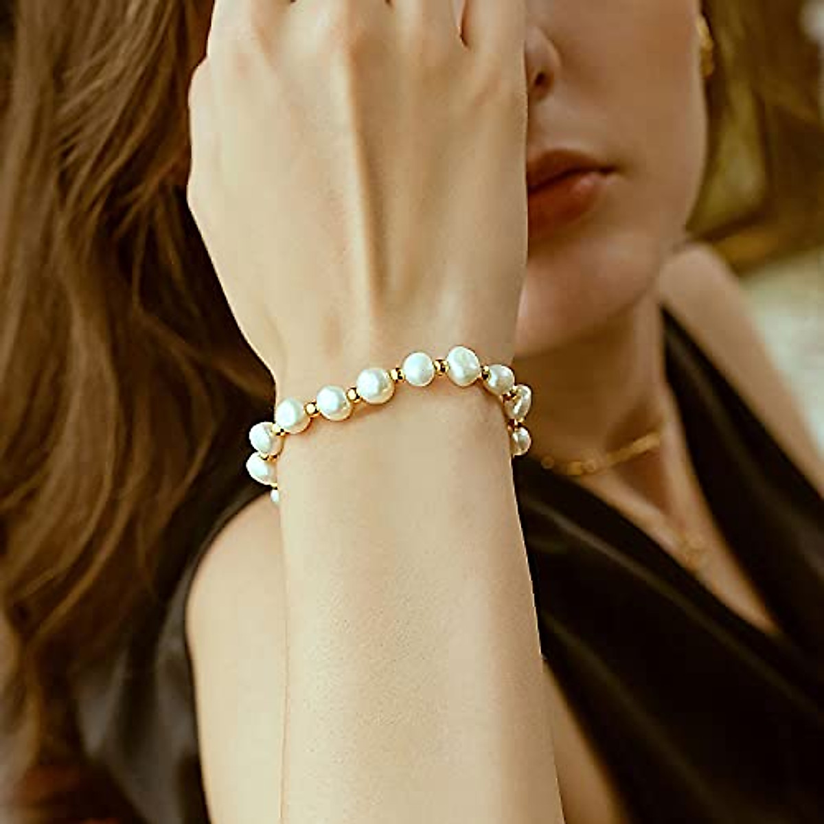 Cowlyn Pearl Bracelet Chain Link Baroque Culture Bossimi 14K Gold Filled Adjustable Fashion Valentine Charm Dainty Handmade Jewelry for Women Wife Girls Mother（with Gift Box）