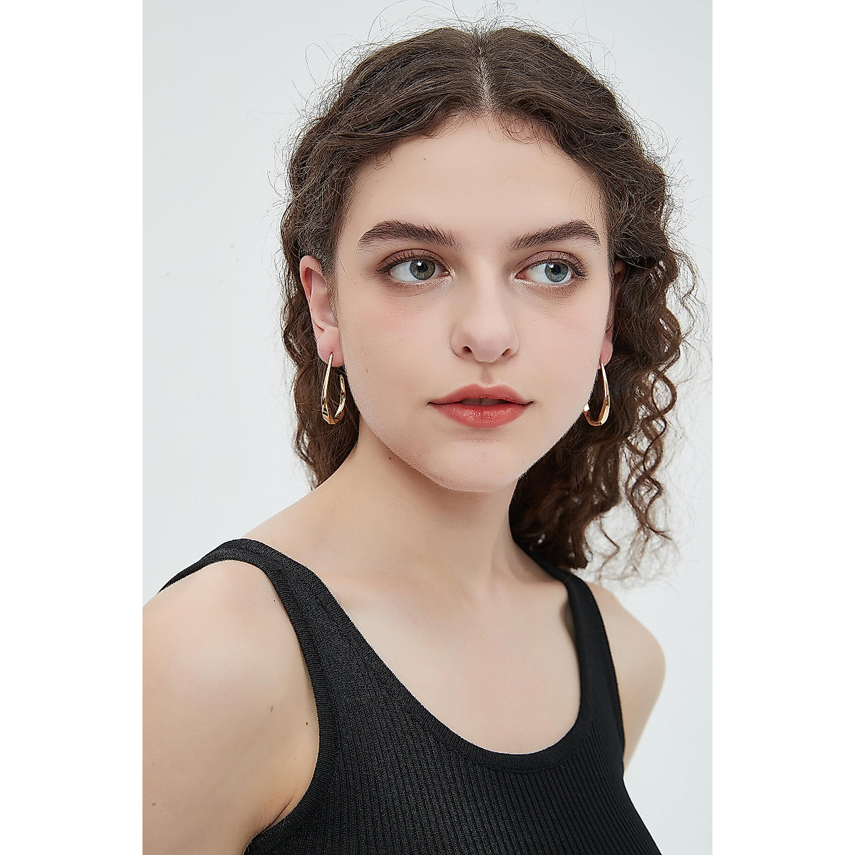 Oval Hoop Earrings For Women 18K Gold Plated Hypoallergenic Lightweight Hoop For Women and Girls (GOLD)