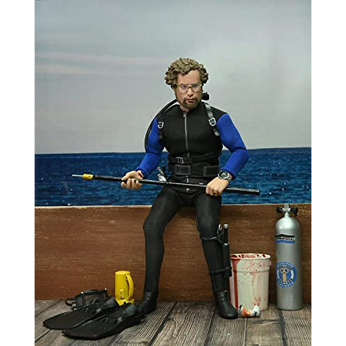 NECA Jaws Shark CAGE Hooper 8IN Clothed Action Figure