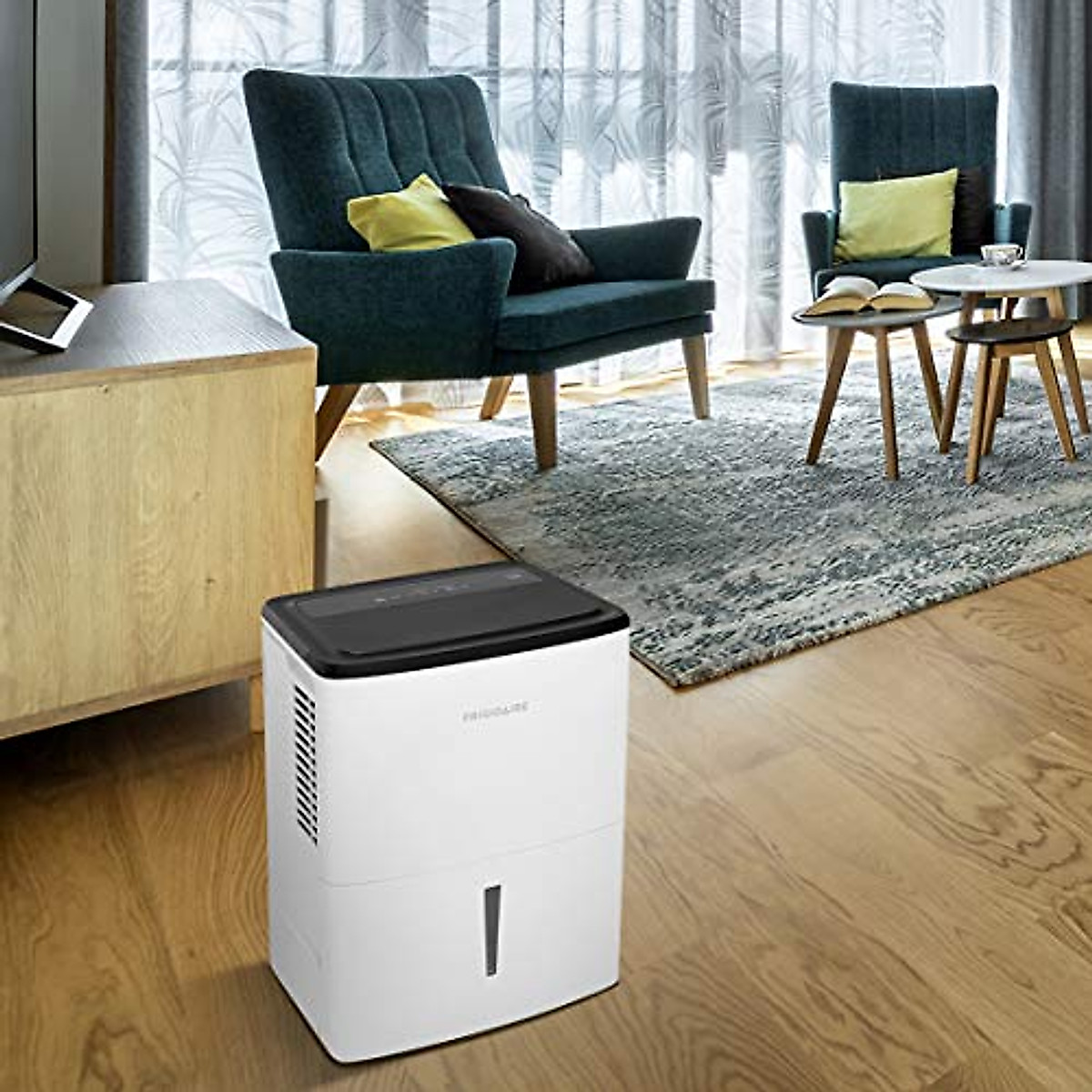 Frigidaire FFAD2233W1 Dehumidifier, Low Humidity 22 Pint Capacity with a Easy-to-Clean Washable Filter and Custom Humidity Control for maximized comfort, in White