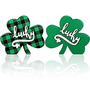 Hicarer 2 Pieces St. Patrick's Day Decor Wooden Shamrock Decor with 3D Lucky Pattern Green Irish St. Patrick's Day Sign for Desk, Wall, Office and Home Decor