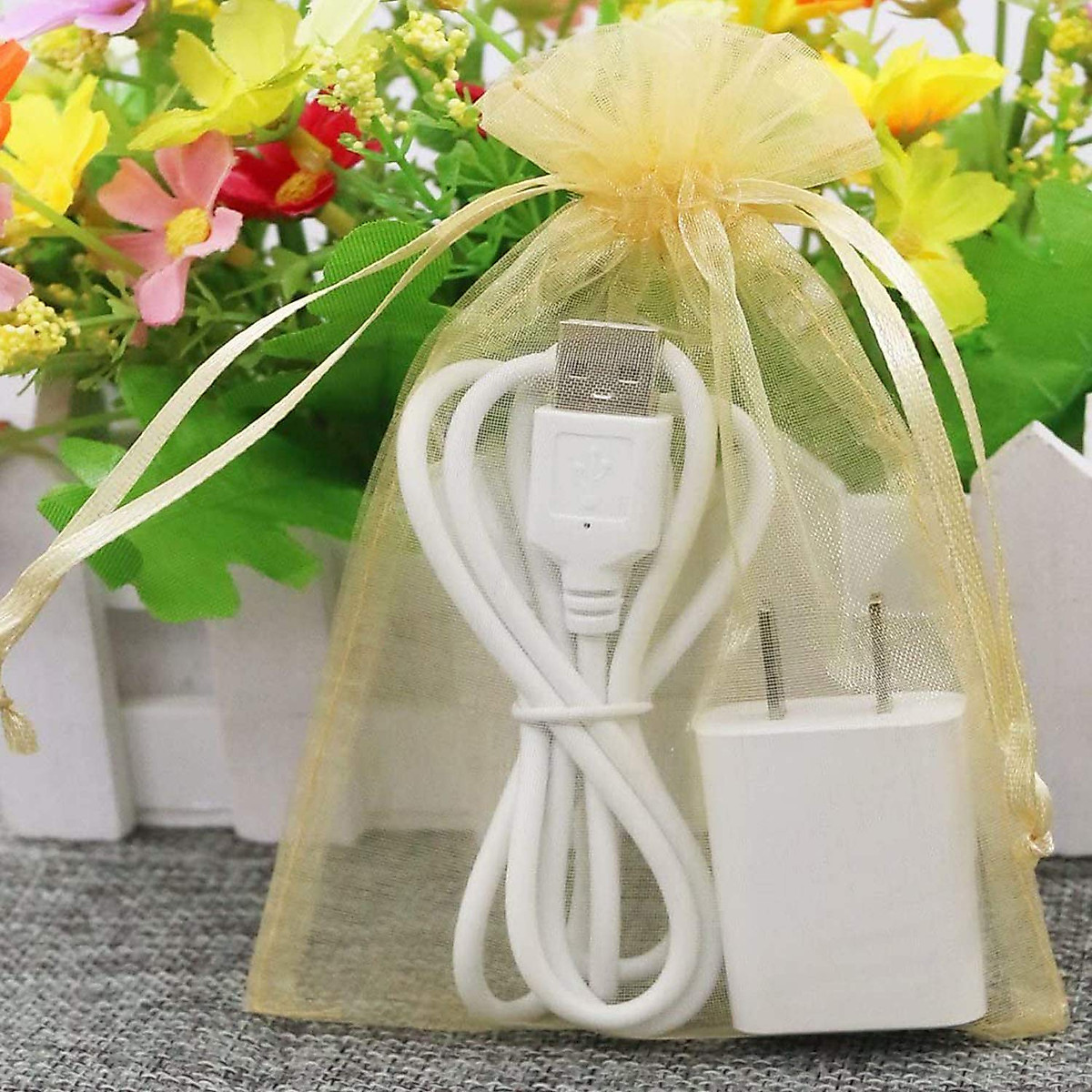 50pcs 4x6 inch Gifts Wrap Bags Gold, Organza Sheer Fabric Bulk, Drawstring Reusable Recycled Pouch for Baby Shower Favor, Craft Business, Beach, Standard Size Elegant Business Card, Cute Little Toy