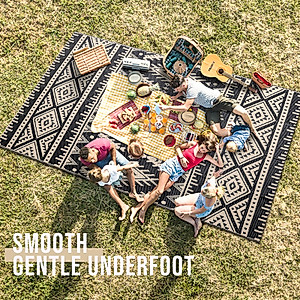 OLANLY Outdoor Rug Waterproof 5x8 ft, Reversible Outdoor Plastic Straw Rug, Boho Patio Rug, Indoor Outdoor Carpet, RV Mat Outside for Patio, Camp, Picnic, Balcony, Deck, Backyard, Black & Beige