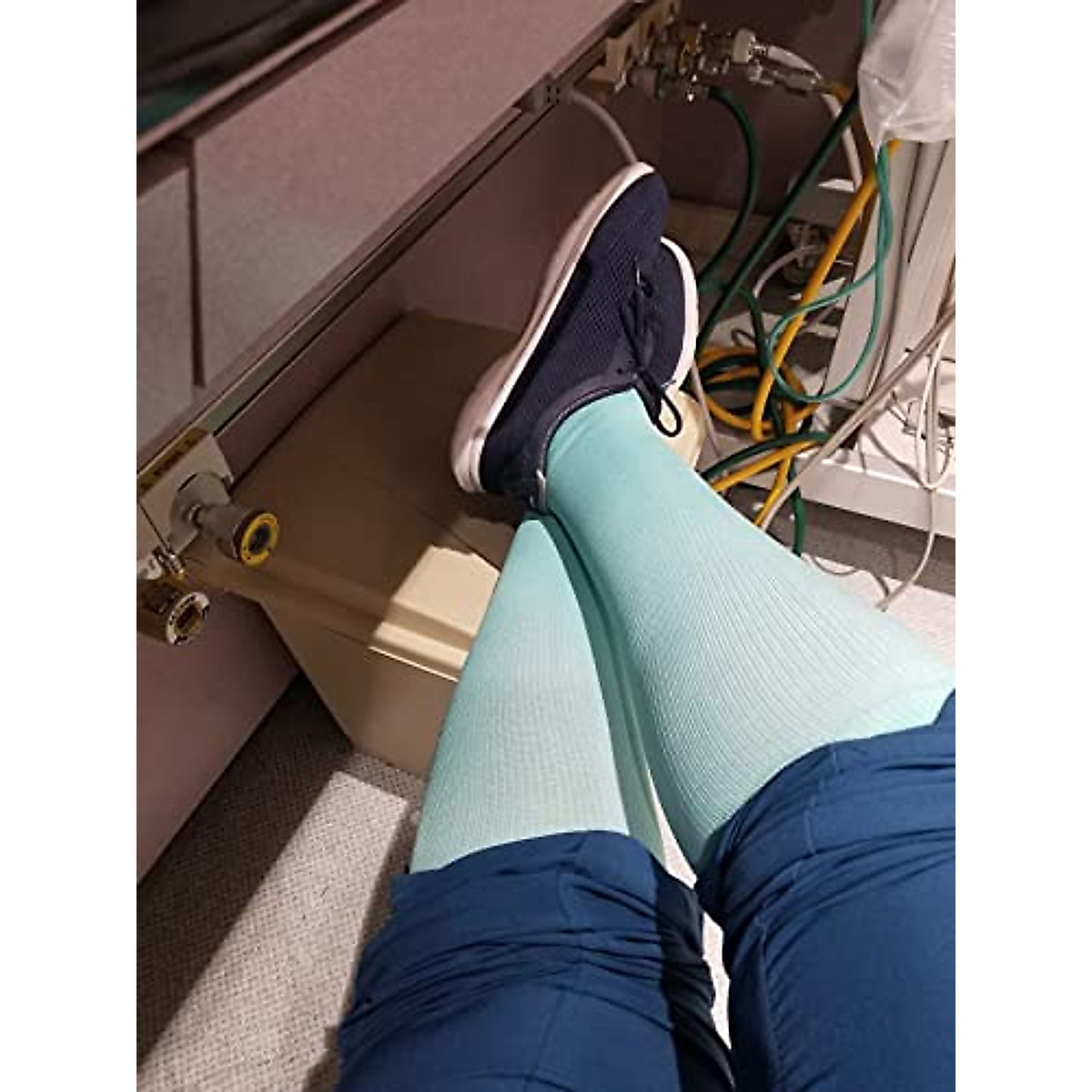 Wide Calf Compression Socks for Women & Men Extra Large Size Support Socks for Nurses Running Pregnant Travel, 15-20 mmHg