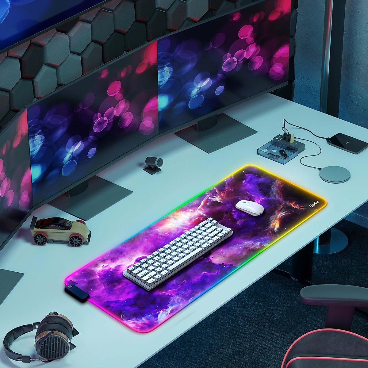 Gerlos RGB Large Gaming Mouse Pad, Extended Soft LED Mouse Pad, Non-Slip Rubber Base, Water Resist Keyboard Pad, Computer Mousepad 31.5×11.8 inches