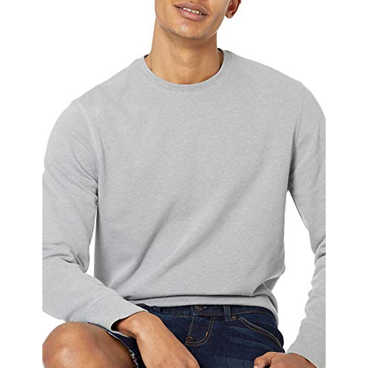 Amazon Essentials Men's Long-Sleeve Lightweight Fleece French Terry Crewneck Sweatshirt, Light Grey Heather, Medium