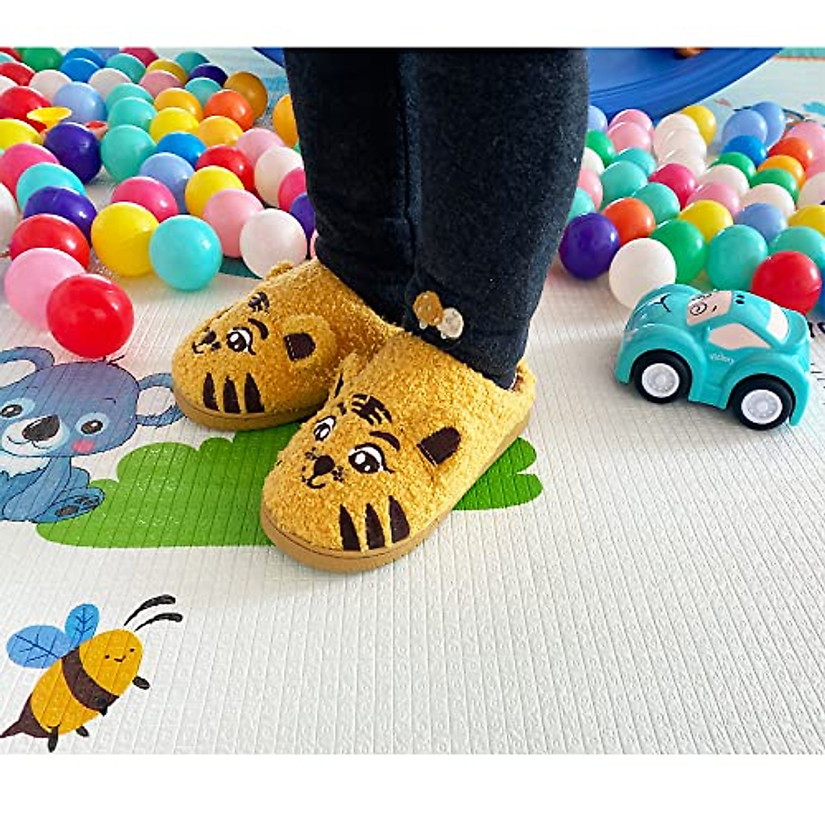 Fengwill Kids Boys Girls Animal Slippers Tiger Clog Slipper Anti-Slip Indoor Home Shoes (10-11 Little Kid, Yellow, numeric_10)