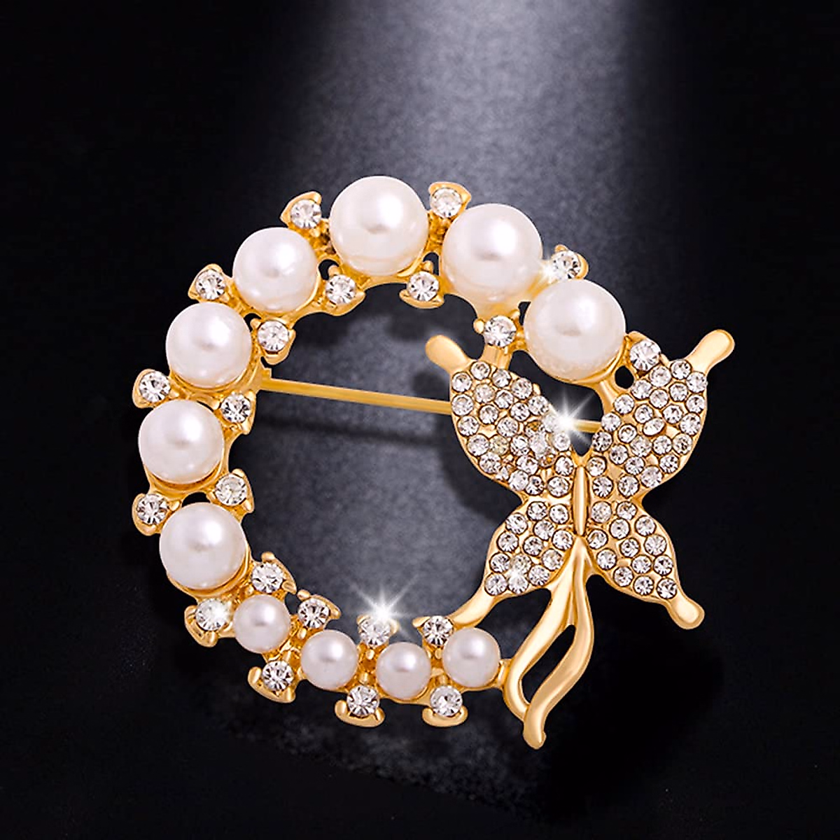 Butterfly Pearl Brooch Gold Elegant Bridal Vintage style Pins Wedding Banquet Anniversary Brooch