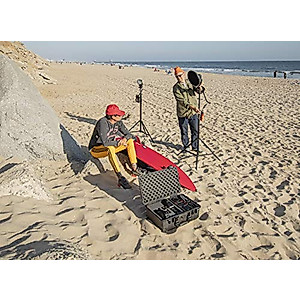 Pelican 1510 Hybrid Case - With TrekPak Dividers and Foam (Black)