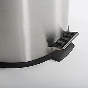 M&T Displays Stainless Steel Step On Garbage Trash Can Silver 5.3 Gallon (20 Liter) Receptacle Plastic Removable Recycle Bin Inner Bucket for Outdoor Commercial Waste Container