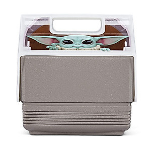 Igloo 4 Quart Limited Edition Star Wars The Child Portable Lunchbox Playmate Mini Cooler Ice Box, Small (48865)
