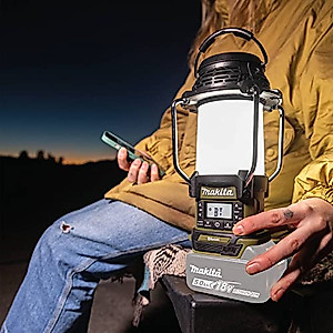Makita ADRM13 Outdoor Adventure™ 18V LXT® Bluetooth® Radio and L.E.D. Lantern