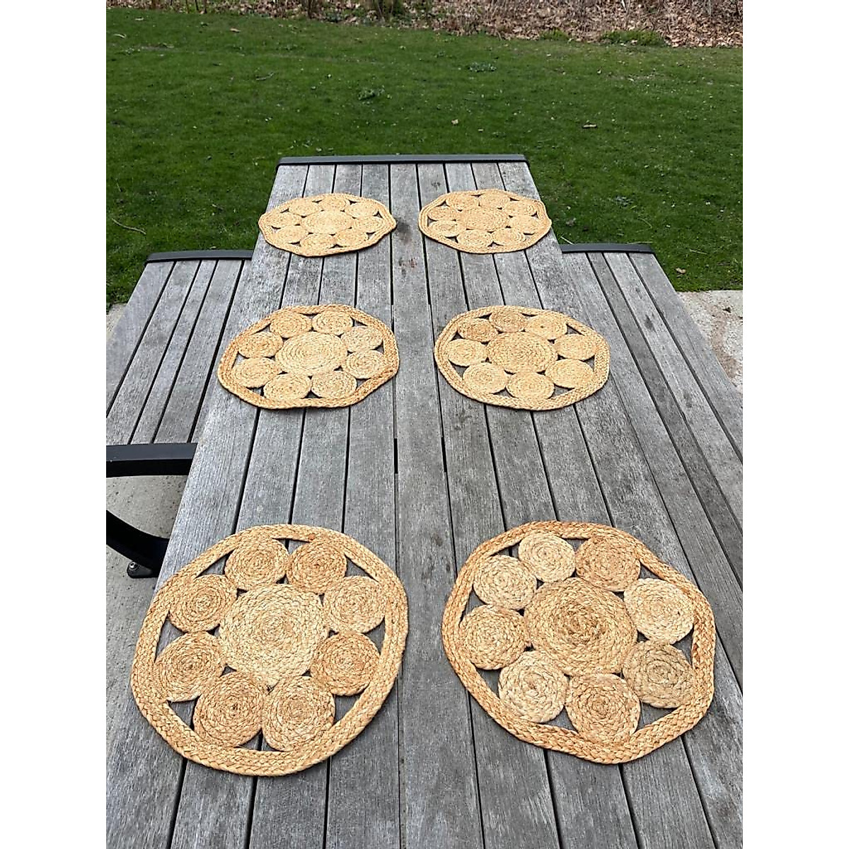 Flower Jute Placemats Set | 100% Natural and Eco-Friendly | Soft & Durable | Round 13" x 13" | Dining Room Table Mat in Natural Jute Color | No Artificial Color (6)