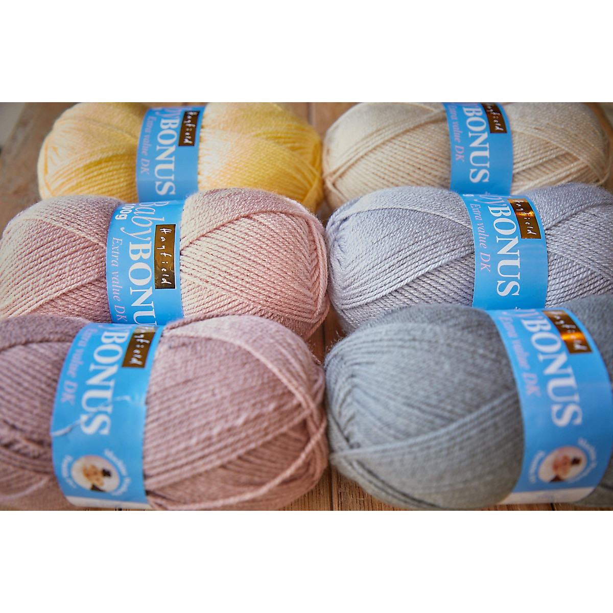 Sirdar Wool Hayfield Bonus DK, 100g, Baby White (856)
