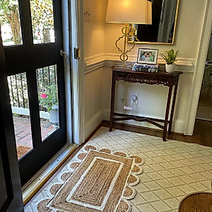 KLAVATE Scalloped Multi Border Decor Braided Jute Collection Classic Quality Made Natural Hand Woven Area Rug (2x3, White)