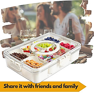 Serving Tray with Lid and Handle - Divided Portable Snackle Box Container, Fridge organizer, Clear Snack Box Organizer for Fruits, Candy, Charcuterie, Snacks - Ideal for beach and picnic essentials