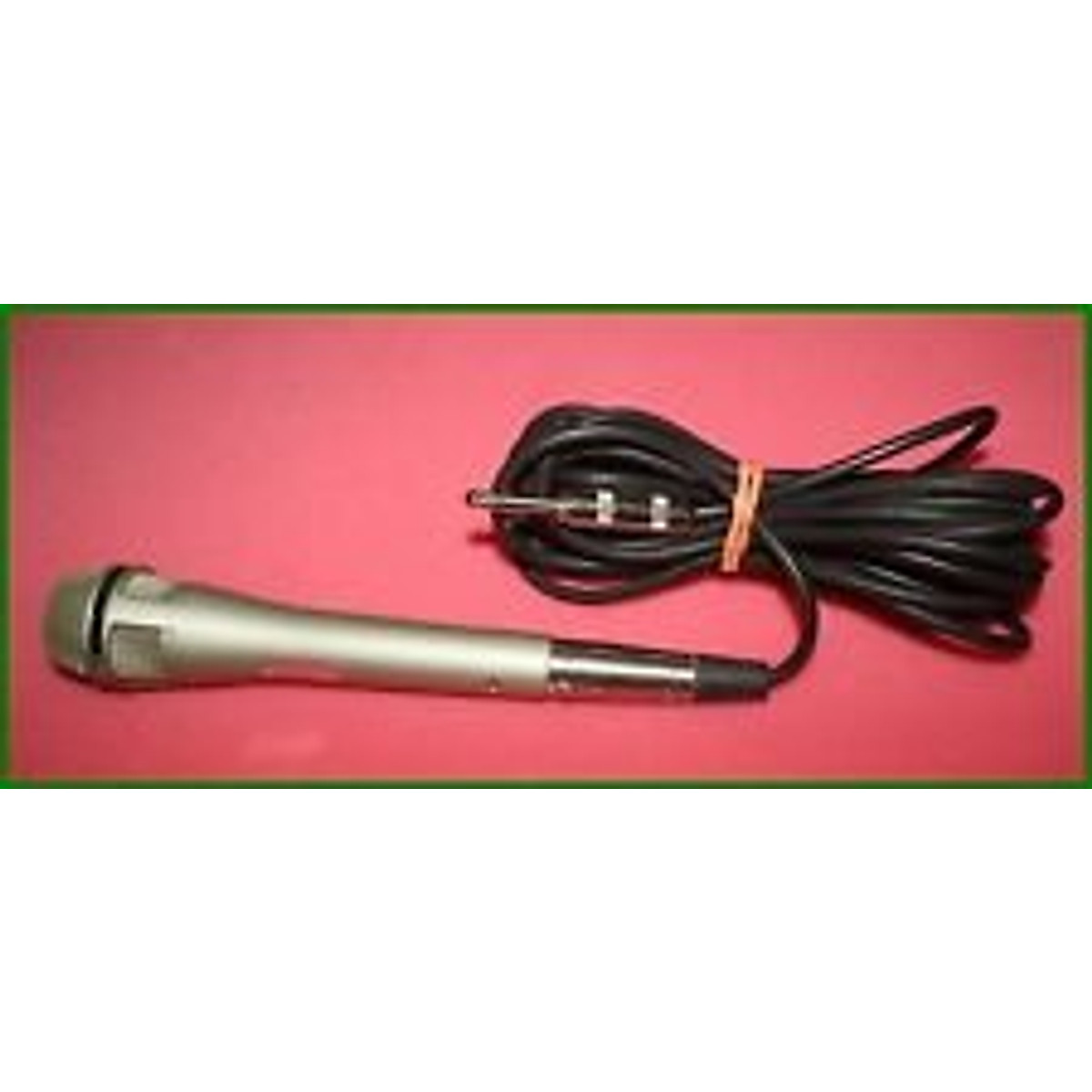 LANIER UNI-DIRECTIONAL DYNAMIC MICROPHONE 500ohm, Table Top Stand, XLR Audio Cable