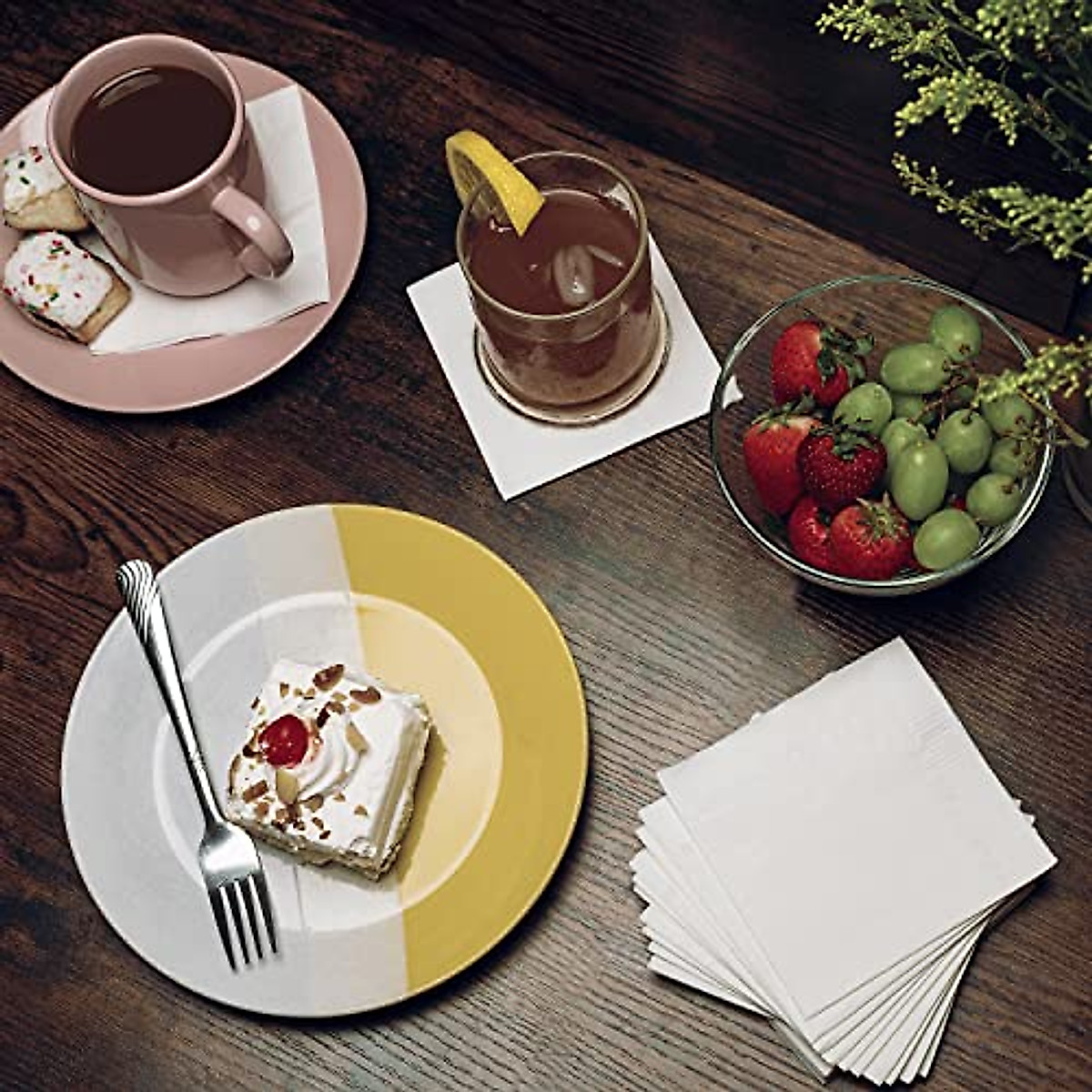 500 Pack Cocktail Napkins Paper - Quality 3-Ply White Beverage Napkins - Restaurant, Event, Bar Napkins - Perfect Size Dessert Napkins - Party Napkins Bulk - Elegant Wedding Napkins Disposable