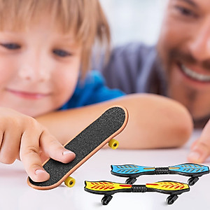 17 Pieces Finger Skateboard Ramp Set Skate Park Kit Ramp Parts Set Mini Finger Toys Set Finger Bike Skate Park Kit with Replacement Wheels and Tools for Kids Party Favor (Retro Color)