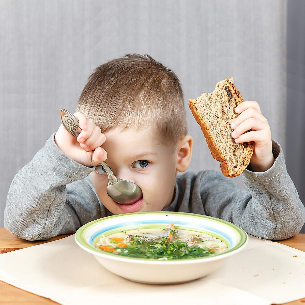 Classic Cuisine Cast Iron Dutch Lid 6 Quart Enamel Coated Oven or Stovetop-For Soup, Chicken, Pot Roast and More-Kitchen Cookware, Red