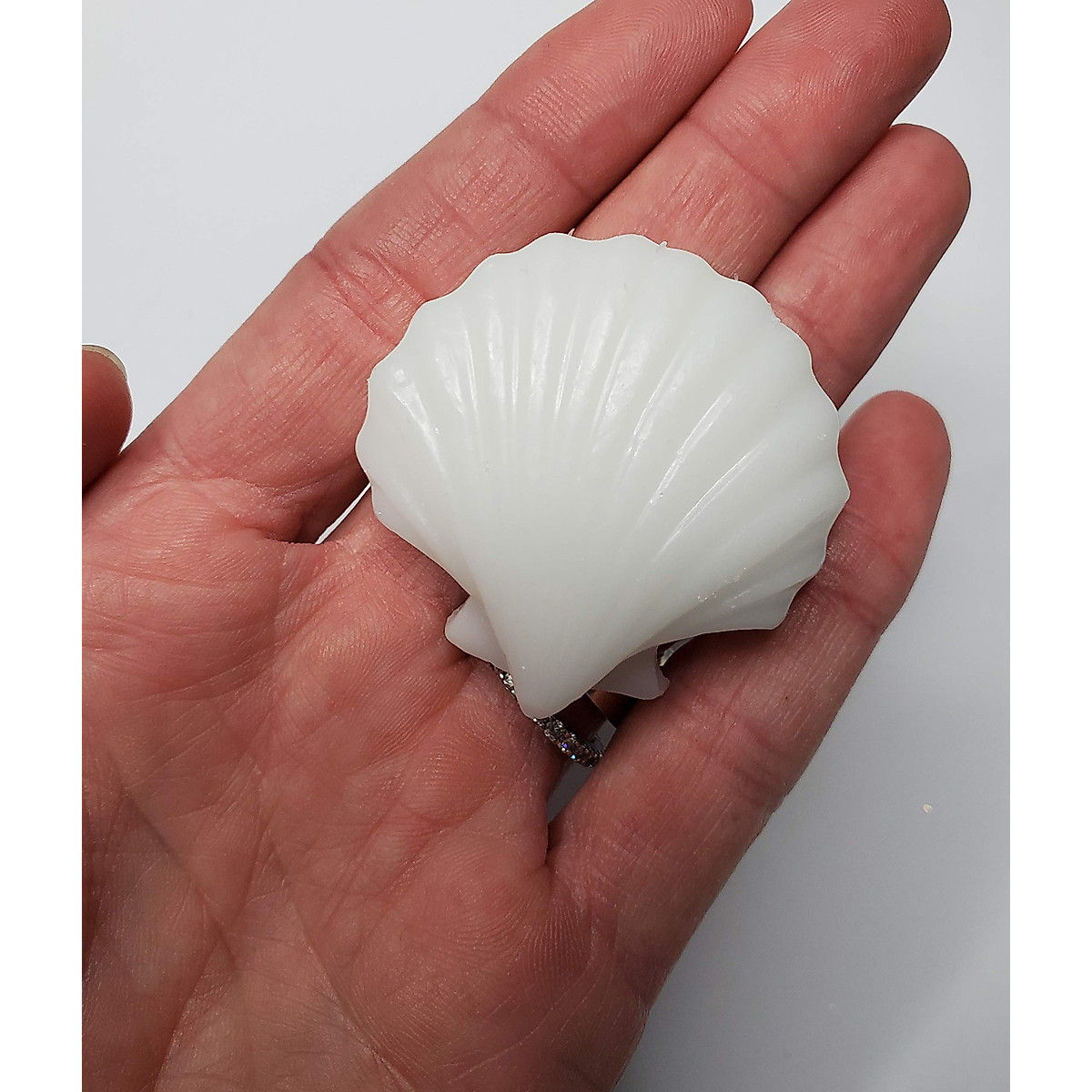 ABB Inc White Seashell Soaps for Nautical or Beach Theme Bridal Shower, Wedding or Baby Guest Bath, Beach Scented Glycerin - Pack of 20