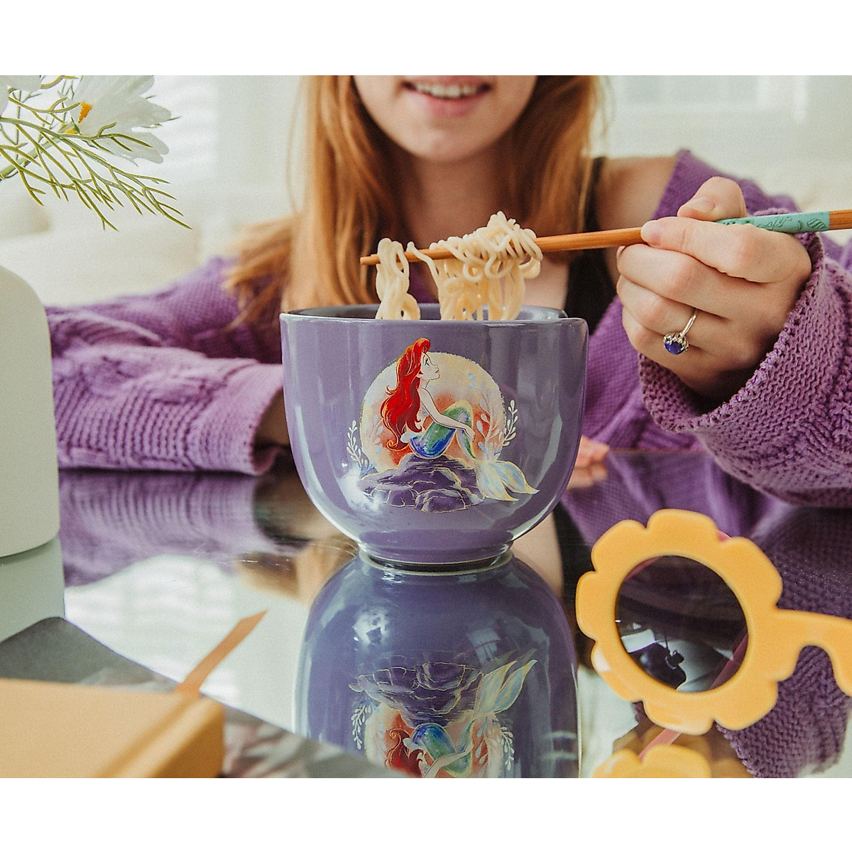Silver Buffalo Disney The Little Mermaid Ariel 20-Ounce Ceramic Ramen Bowl and Chopstick Set