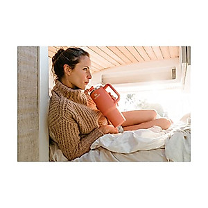 Stanley The Big Grip Travel Quencher Grapefruit, 1 EA