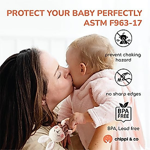 Chippi & Co Wooden Crochet Baby Rattle, Crochet Baby Toys Stuffed Animals Easter Gifts for Kids, Wooden Newborn Toys, Easter Basket Stuffers, Basket Filler, Bunny Decor (Ruffles The Sleepyhead Bunny)