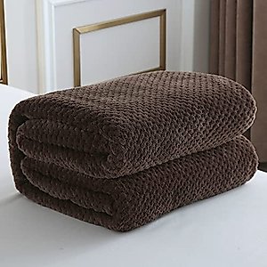 CAI TENG Waffle Textured Fleece Blanket Flannel Blanket for for Couch Sofa Living Room Plush Lightweight Microfiber Throw (Chocolate Brown, 50 x 60 Inches)