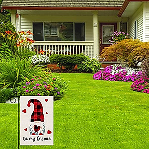 Lucleag Valentine’s Day Garden Flag, Double Sided Burlap Cute Valentines Gnome Heart Garden Flag for Valentine Day Decor, Sweet Be My Gnomie Valentines Outdoor Garden Yard Decoration Flag, 12.5x18 in