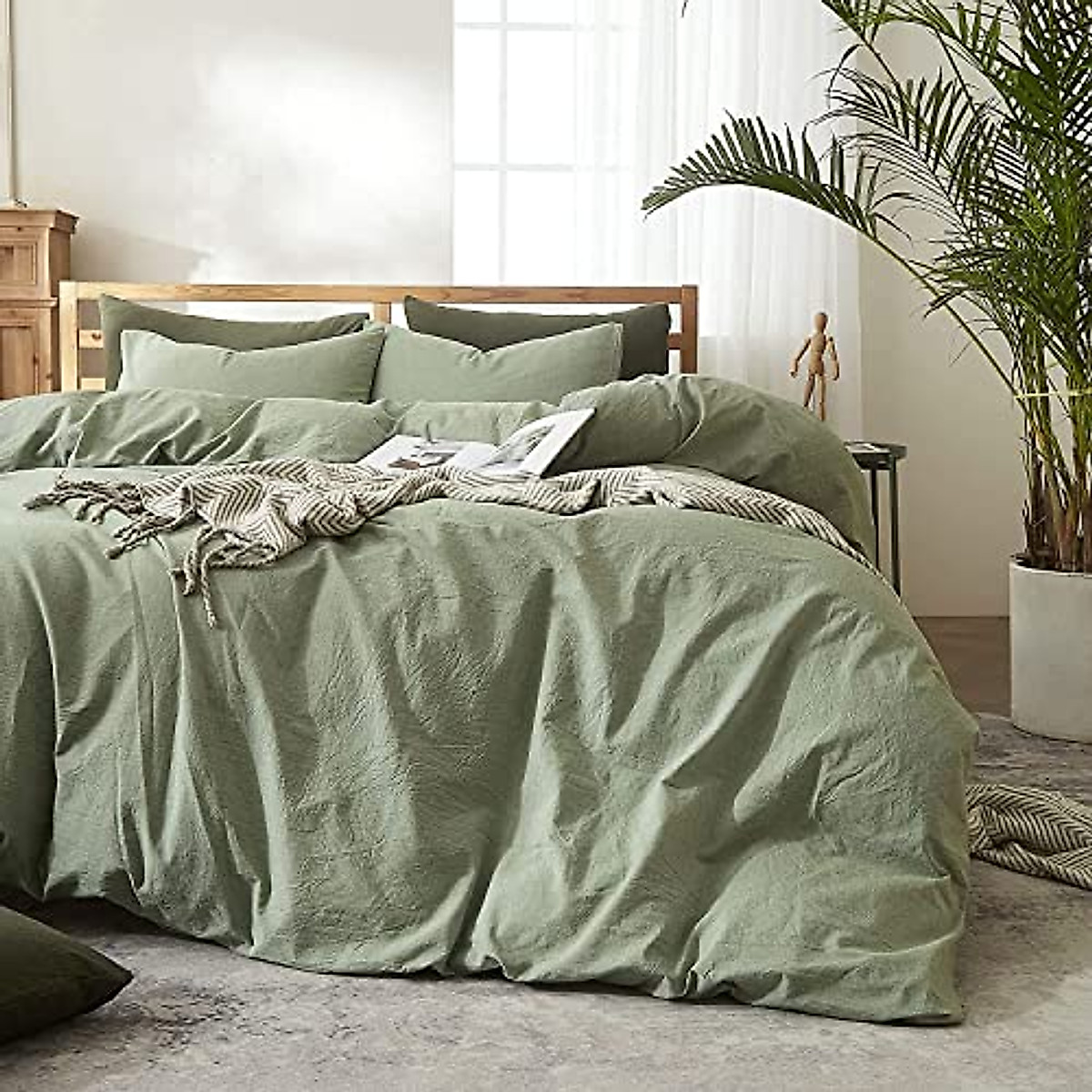 Modern Style Sage Green Duvet Cover Queen Size 100% Washed Cotton Light Green Bedding Sets Hotel Quality Solid Color Comforter Cover 1 Queen Duvet Cover with 2 Pillowcases Green Bedding Cover Set